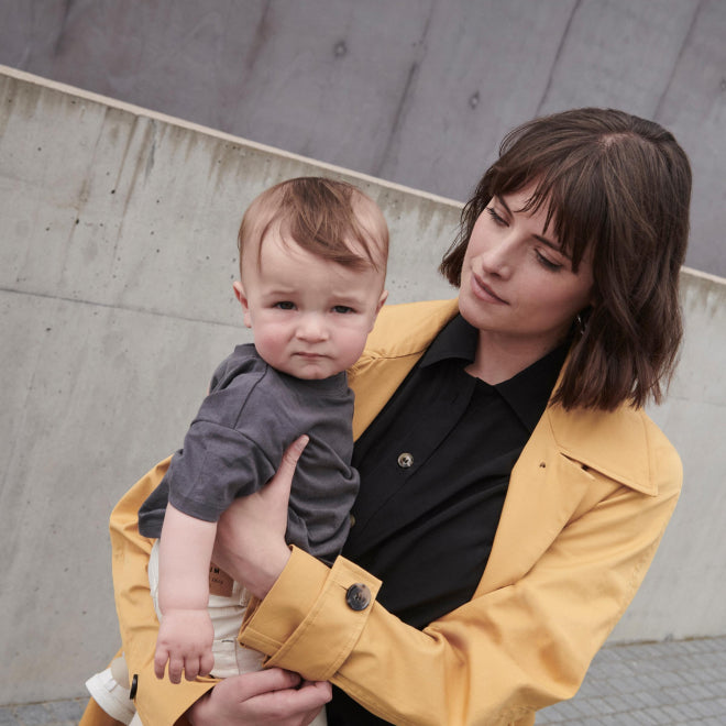 Glide Plus 360 Iconic Black & Base Plus 360 | Silver Cross UK